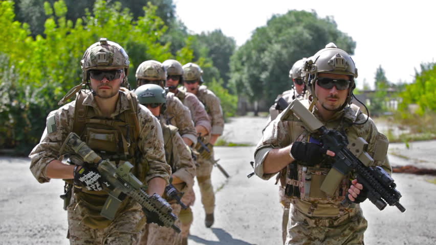 Formations en colonne, principes de base et variantes | Gun Evasion